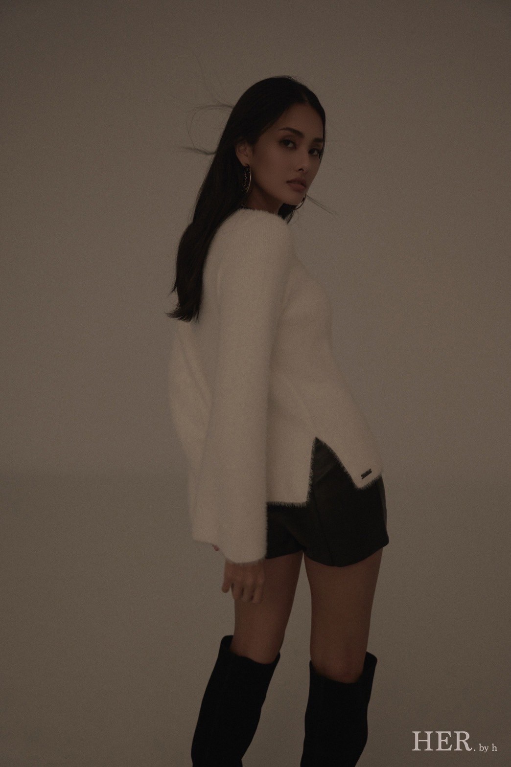 Double Shades Fluffy Top ｜ HerByH