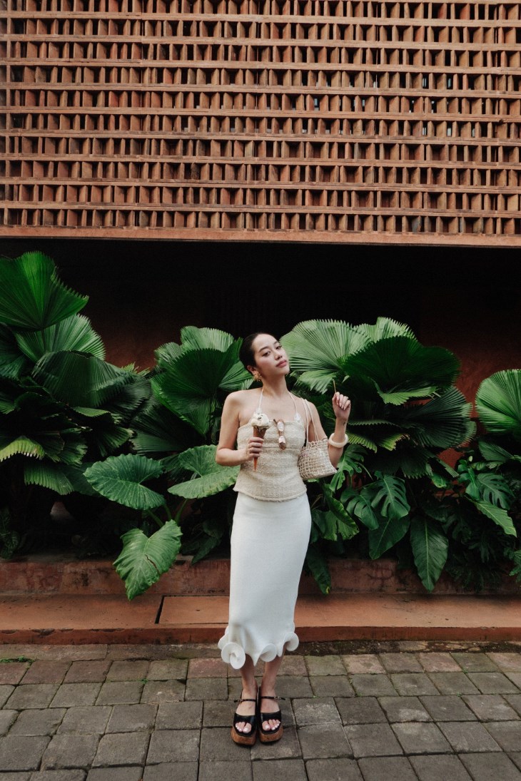 Petal Sculpture Skirt ｜ Squarebear.