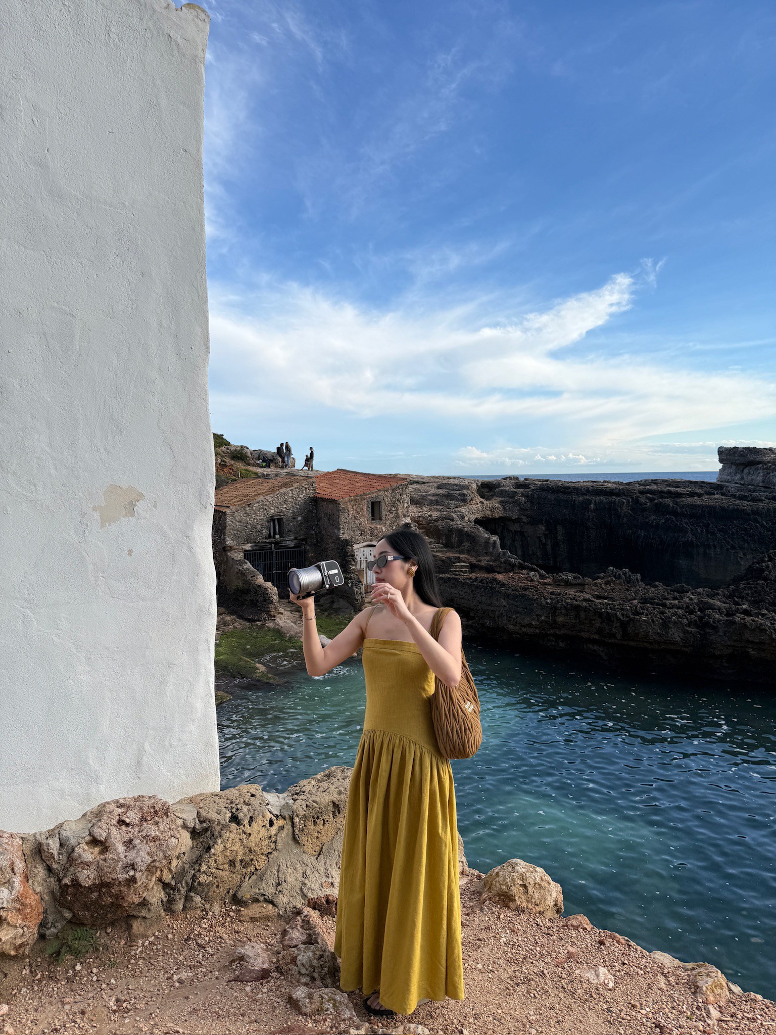 Great Escape Linen Dress ｜ Squarebear.